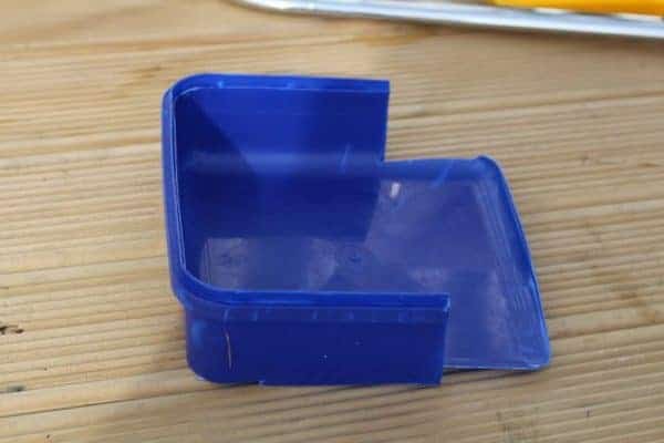 How to Make a J Feeder and Hay Rack for your Rabbits or Chickens